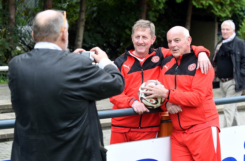 Fortuna Düsseldorf 1895: Gerd Zewe und das erste Jahr der ...