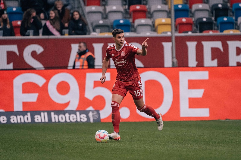 Fortuna Düsseldorf 1895: Tim Oberdorf erleidet Rippenbruch