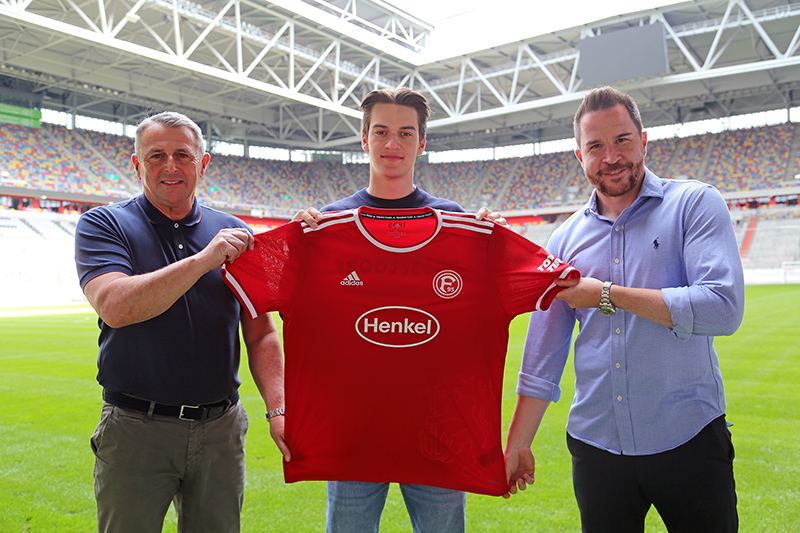 Fortuna Düsseldorf 1895: Fortuna bindet David Savic langfristig