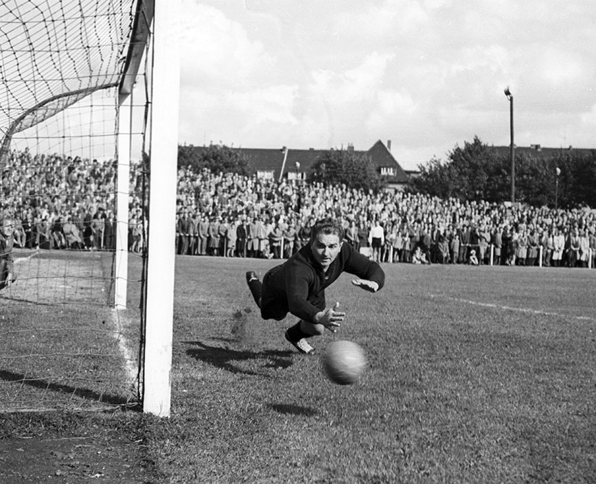 Fortuna Düsseldorf 1895: Fortuna erinnert zum 100. Geburtstag an Toni Turek